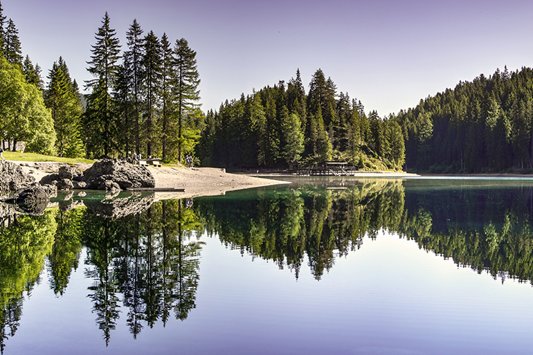 Recycling Colors & Materials in Spain, plus Recycling Facts & Figures